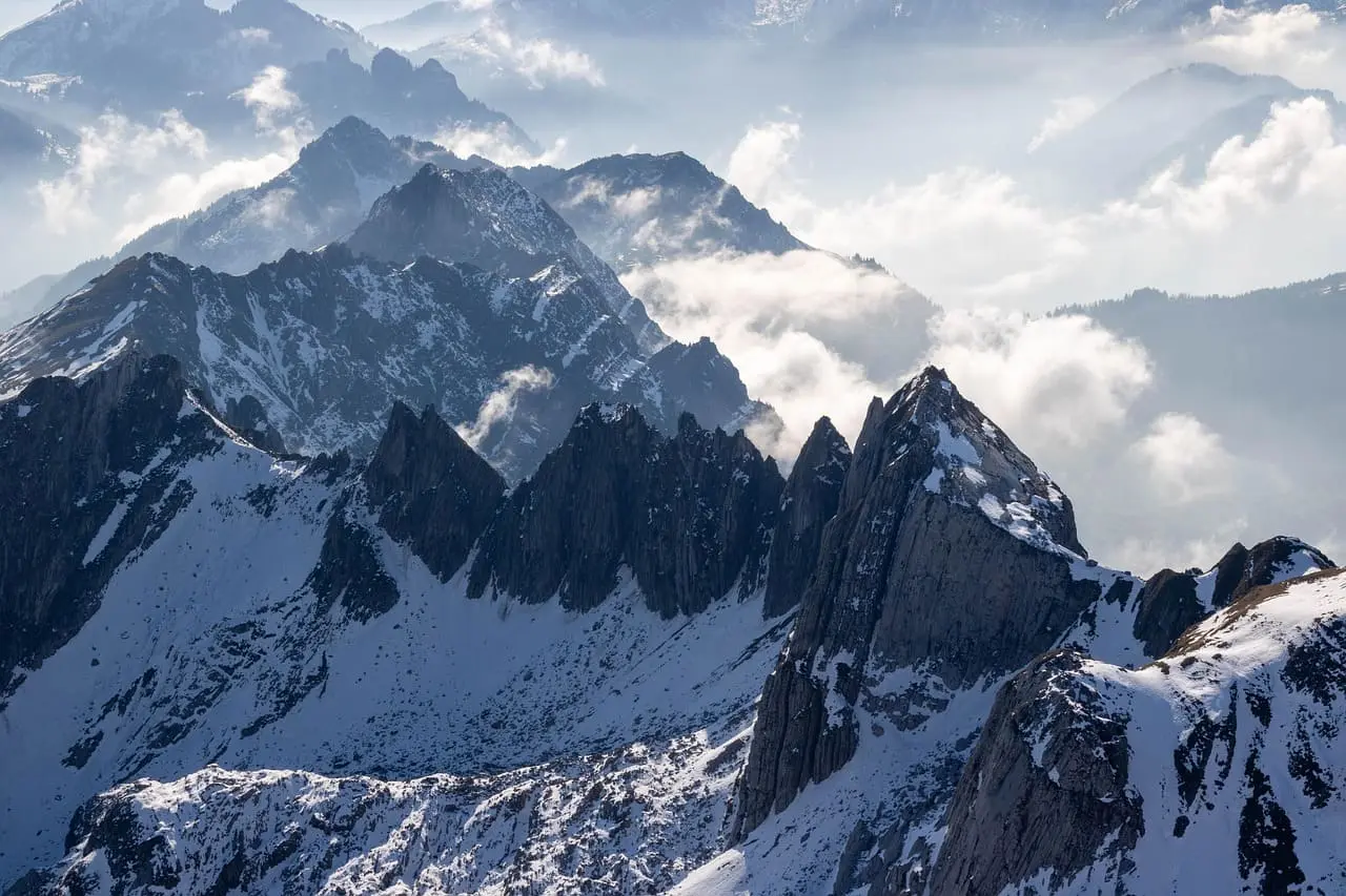 Top 10 Mountain Ranges In Gilgit Baltistan: Karakoram, Himalayas & More